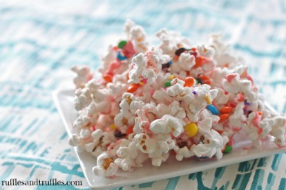 Cooking with Kids: Popcorn Party on a Plate!